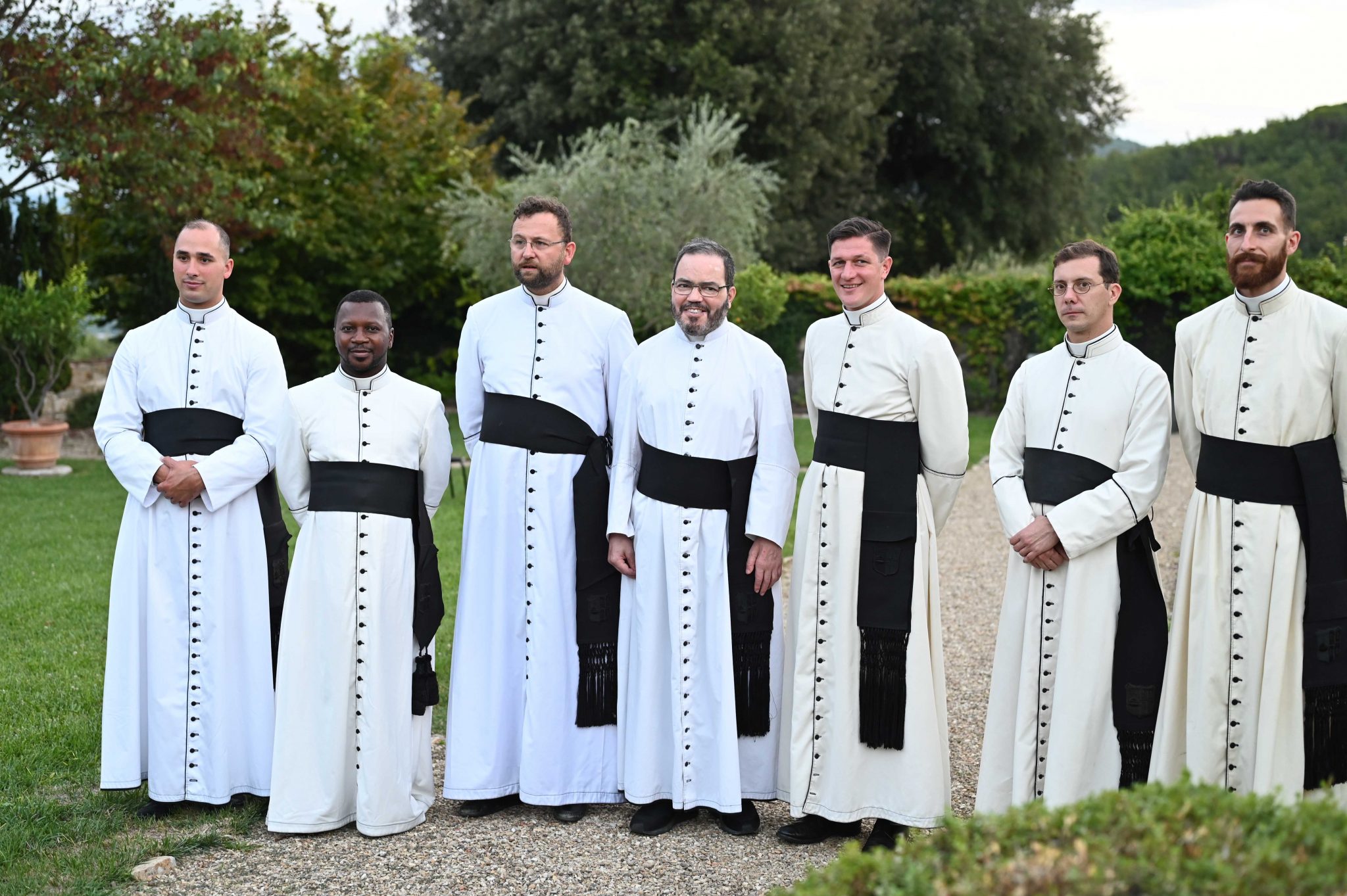 CANON FRAGELLI ATTENDS THE CHAPTER - Institute of Christ the King ...